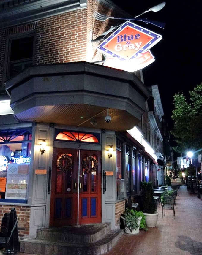 History runs deep on this Gettysburg sidewalk, but tonight the only thing worth conquering is the menu inside.