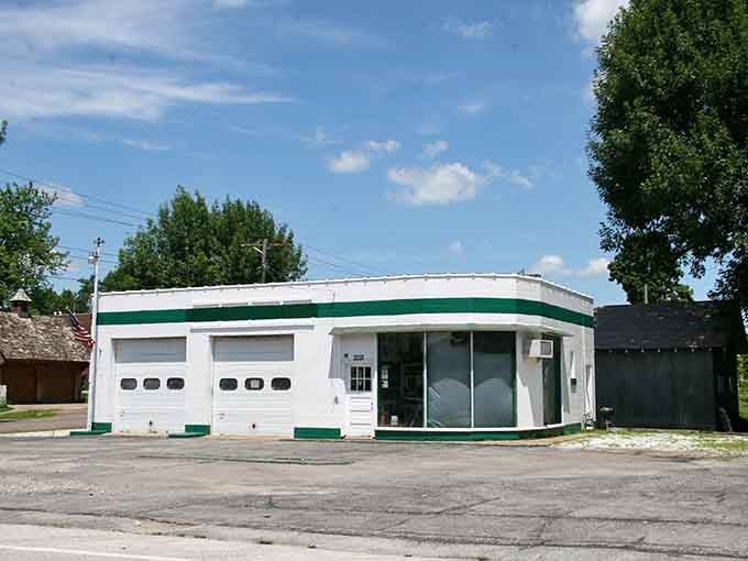 This tidy white-and-green corner building in Nauvoo has the clean, no-nonsense look of a town that takes quiet pride seriously.