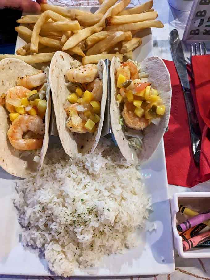 These fish tacos arrived ready to make you forget you're hundreds of miles from any ocean worth mentioning.
