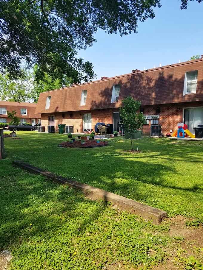 Franklin Apartments offers green lawns and room to breathe, the kind of space money can't buy in bigger cities.