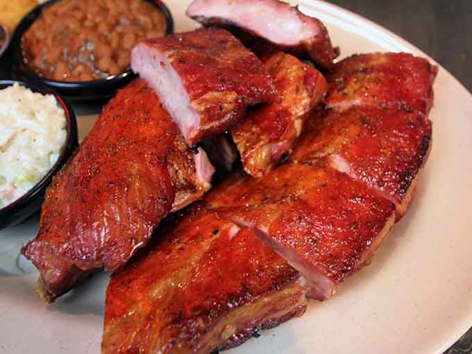 A pile of ribs this gorgeous makes you want to cancel all your plans and stay awhile.