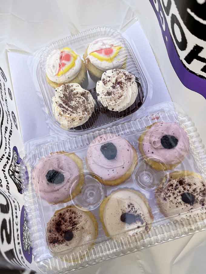 Cupcakes and donuts living together in perfect harmony, like a dessert version of a buddy comedy.