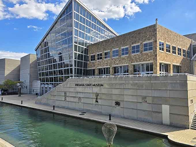 Glass, stone, and canal water combine at the Indiana State Museum to create a downtown view nobody expects but everyone loves.