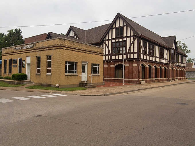 A yellow-brick Space Museum beside a Tudor-style building in Bonne Terre proves this town has always marched to its own fascinating, wonderfully unexpected beat.