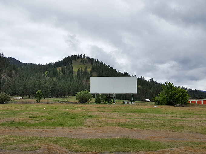 Wide open field, big sky, and a screen waiting to light up. Eastern Washington keeps its promises.