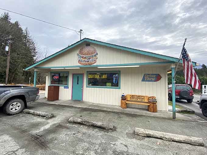 Cascade Burgers has the kind of drive-thru energy that makes you forget you were ever in a hurry.
