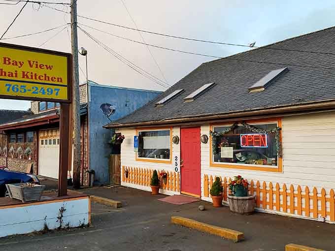 Bay View Thai Kitchen is the delicious surprise nobody warned you about, tucked right into this tiny coastal town.