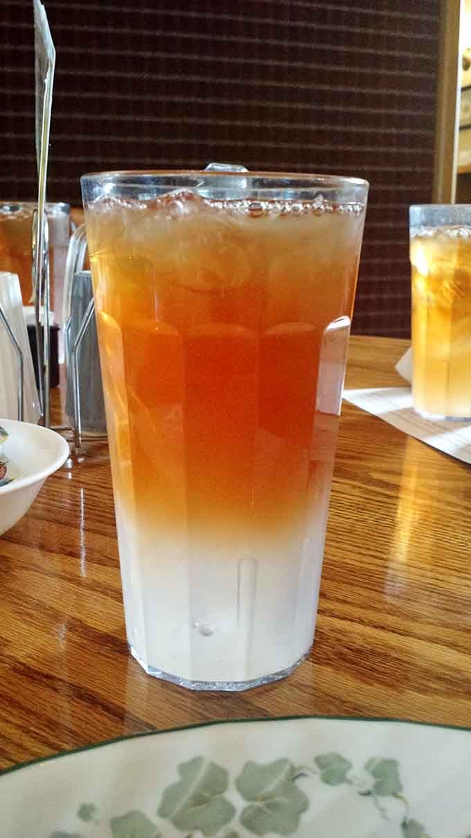 An Arnold Palmer so perfectly layered, it looks like a sunset you could drink through a straw.