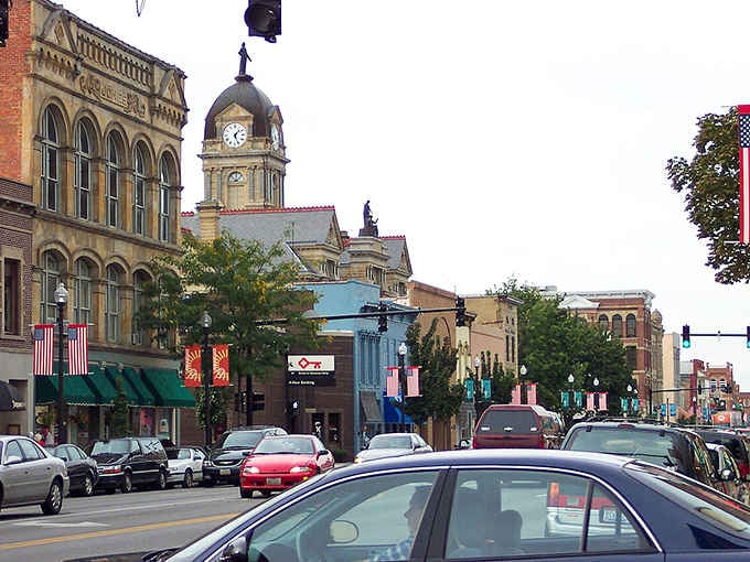 Findlay's main street hums with everyday energy, the courthouse clock tower keeping watch over a town that clearly takes pride in itself.