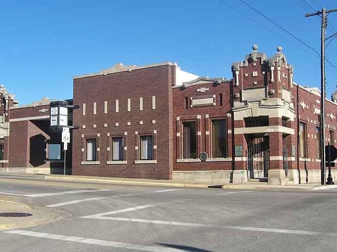 Art Deco details on this corner building prove that even small towns had style during the roaring twenties and beyond.