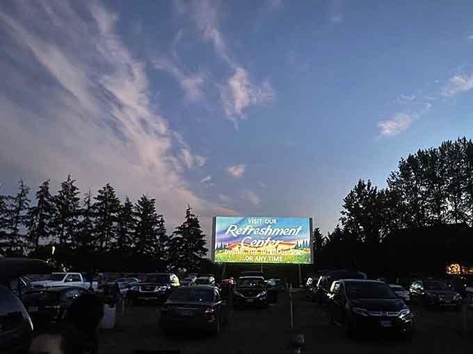 A full lot under a dramatic Oregon sky means the secret is out. Everyone wants to be here tonight.
