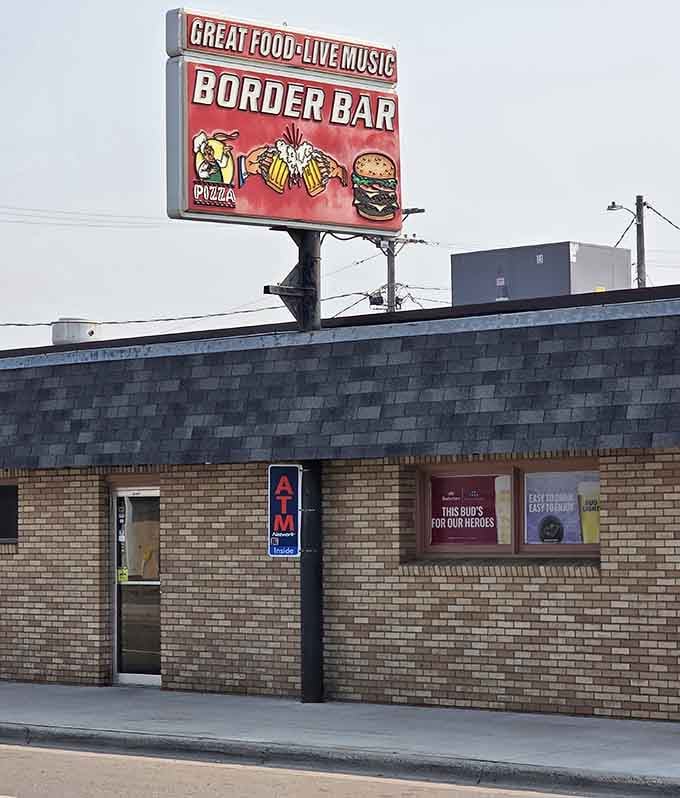 Border Bar promises pizza and good times, the kind of place where locals become your temporary best friends.