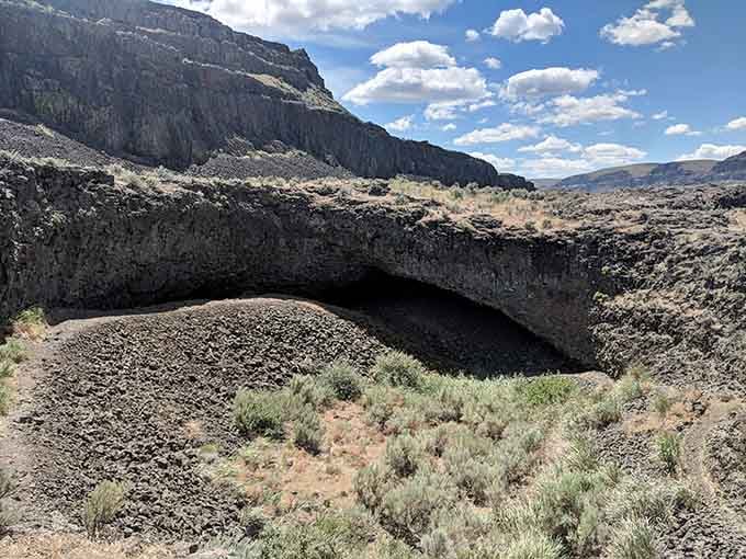 Another angle, another perspective, another reason to appreciate what Ice Age floods carved into this landscape.