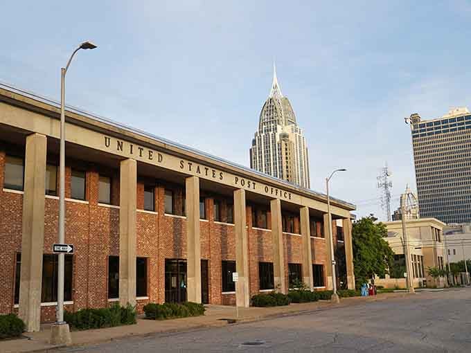 Even the post office looks good here, with that distinctive tower rising behind it like Mobile's exclamation point.