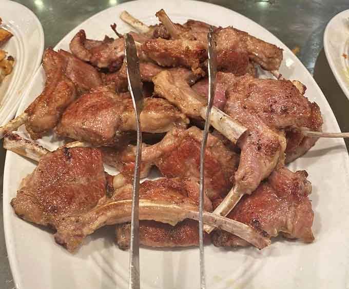 Rack of lamb at a buffet. Let that sink in. Queens is not playing around.