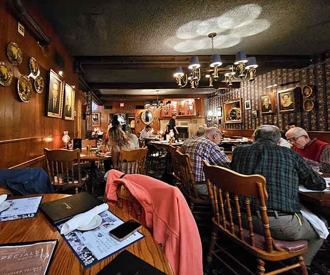 Diners settling into their meals surrounded by antiques, where every table feels like a front-row seat to history itself.