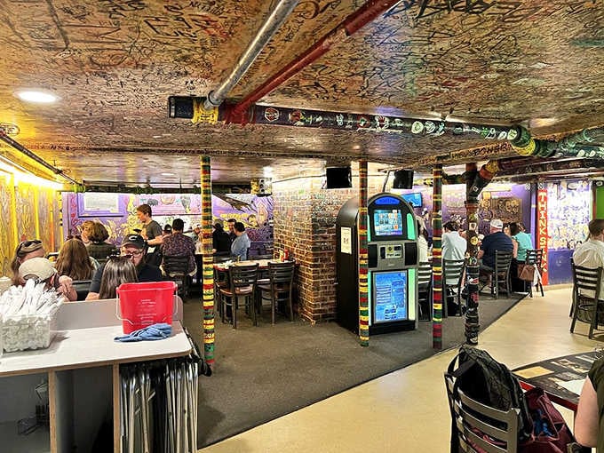 A full house and a buzzing jukebox. The Sink's dining room feels like the whole neighborhood showed up.