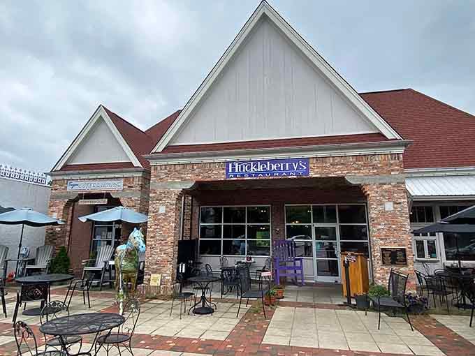 Huckleberry's Restaurant and its inviting patio make you want to cancel all your afternoon plans immediately.