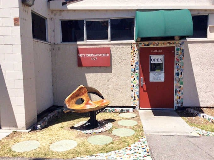 The Arts Center gallery sits right next door, quietly offering free admission and rotating exhibitions that connect living artists to this legendary legacy.