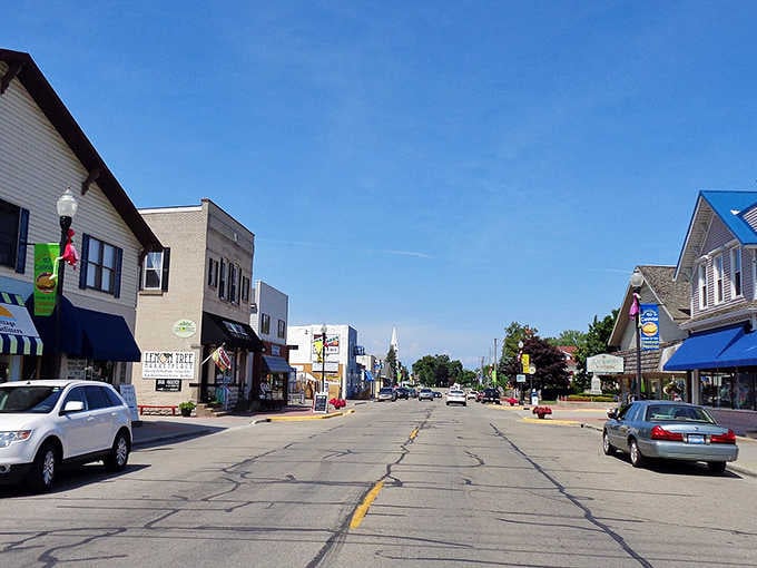 Caseville's welcoming main street rolls out the red carpet with cheerful storefronts and wide-open skies that make every errand feel like a mini vacation.
