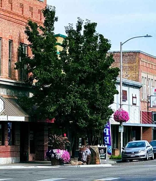 Trade The City Chaos For This Affordable, Easygoing Oregon Town