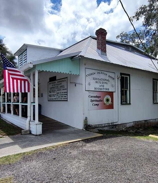 century old florida bookstore ftr