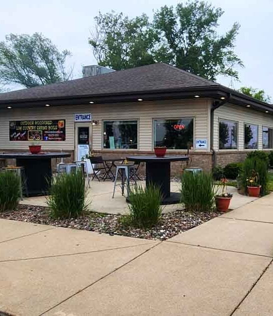 This Enchanting Harbor Restaurant In Wisconsin Is The Hidden Gem You Need To Discover