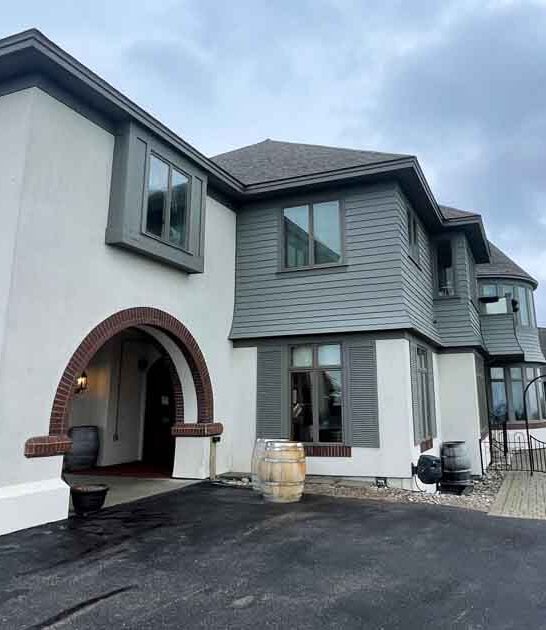 enchanting michigan winery escape ftr