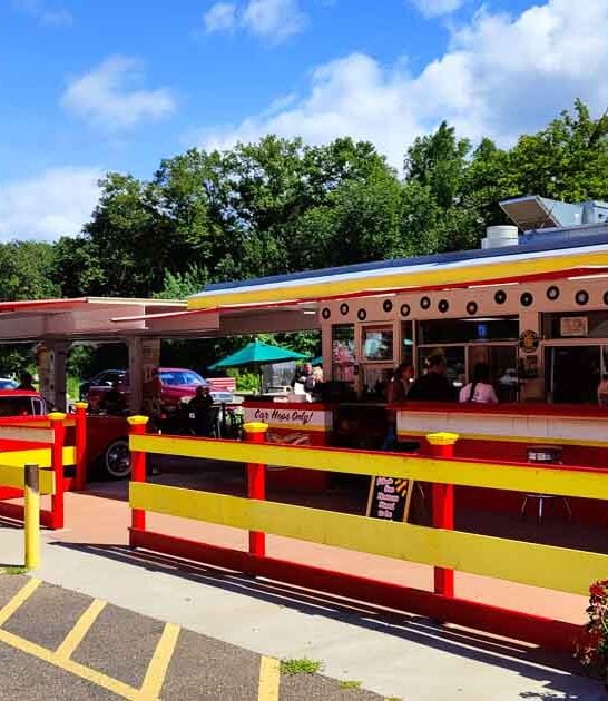 family friendly minnesota restaurant ftr