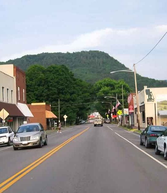 This Charming Little Town In Virginia Is Officially The Friendliest Place You’ll Ever Visit