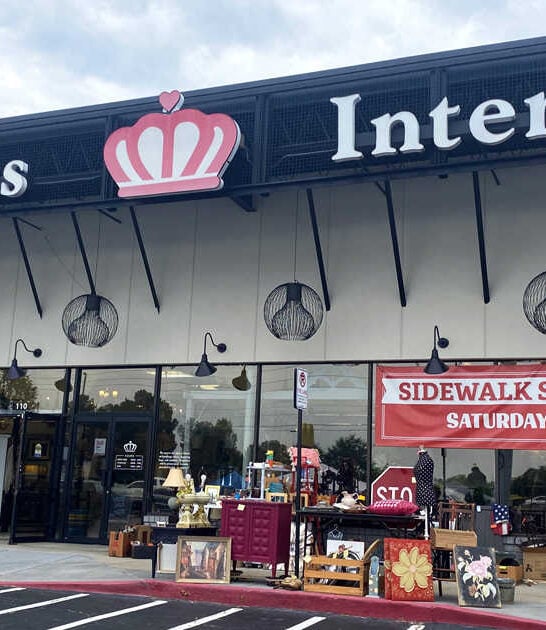 The Georgia Vintage Store With Endless Treasures You Can Snag For Cheap