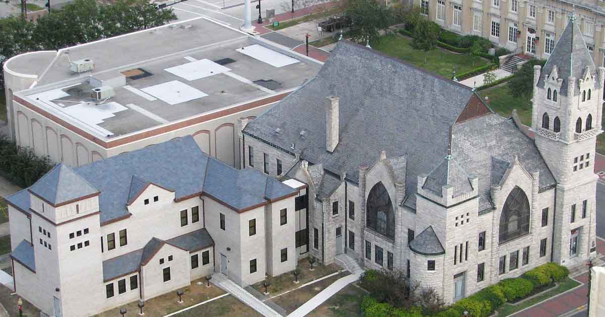 The Gorgeous Texas Library That Looks Like Something From A Book Lover ...