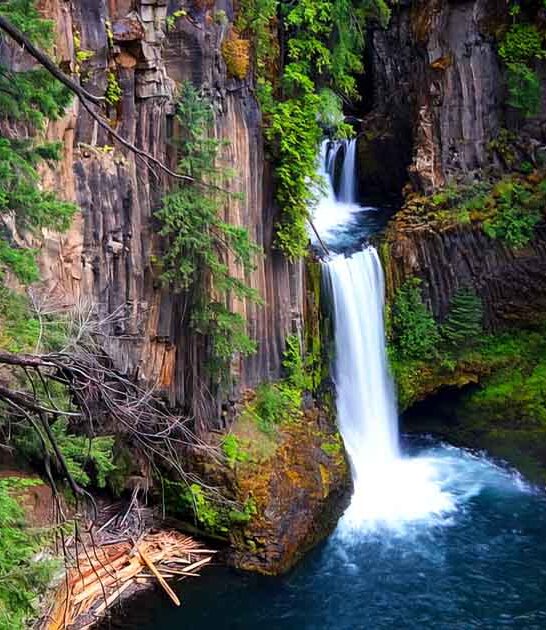hidden oregon waterfall dreamy ftr