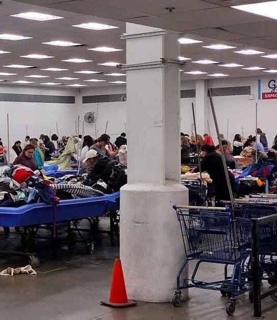 This Massive Thrift Store In Arizona Is So Big, You Could Spend All Day Inside