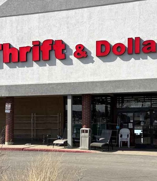 This Enormous Thrift Store In Illinois Is So Big, You’ll Need An Entire Day To Explore It