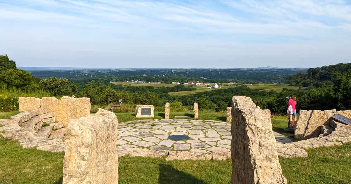 This Hidden Nature Preserve In Illinois Has A Mystical Council Ring Few ...