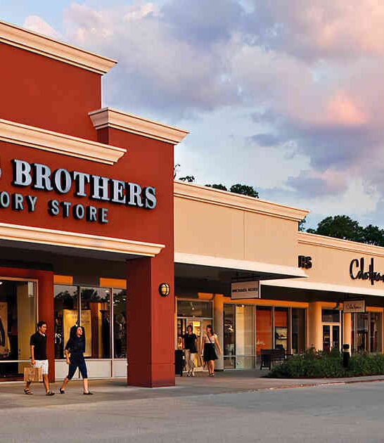 outlet mall wisconsin dream ftr