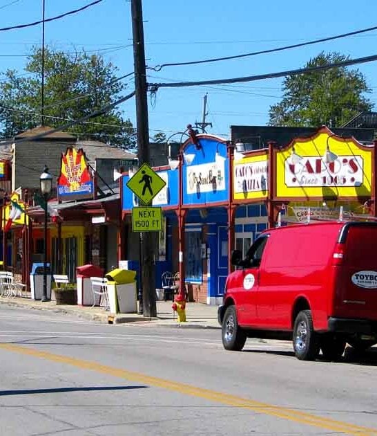 7 Picture-Perfect Ohio Towns With Outstanding Food Scenes
