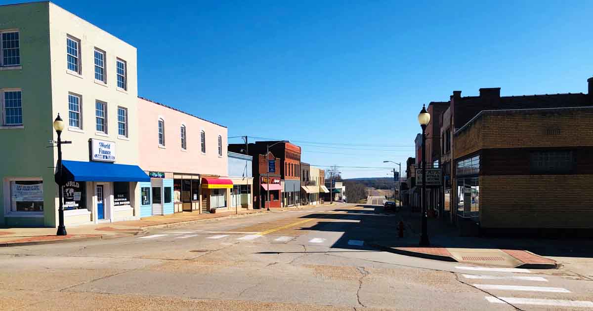 This Sleepy Little Town In Missouri Is The Perfect Place To Slow Down ...