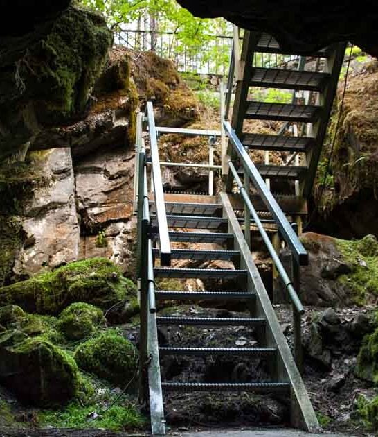 surreal washington cave tour ftr