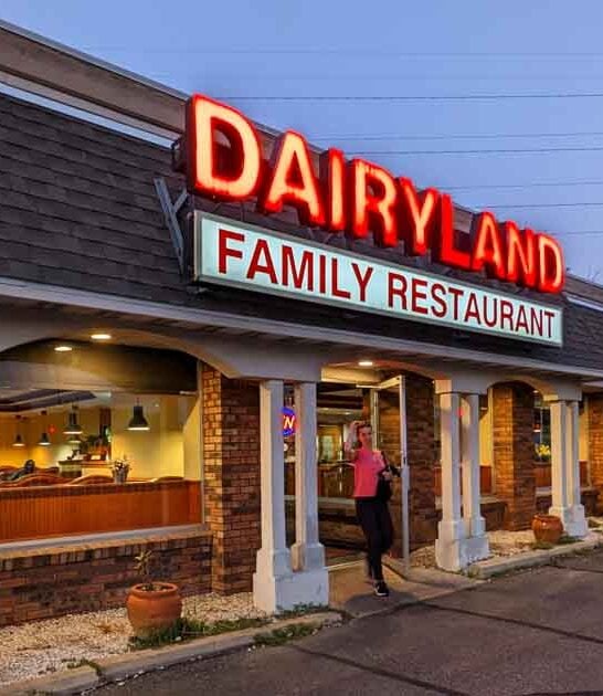 This Tiny Wisconsin Diner Has Comfort Food Worth Driving For