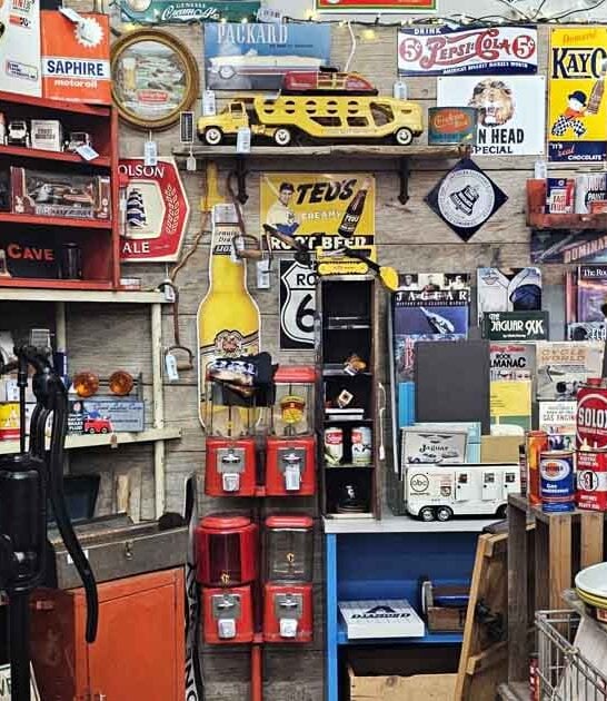 vintage treasure shops arizona ftr
