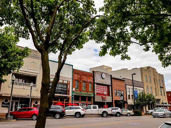 Here Are 7 Underrated Alabama Towns That Are Packed With Surprises ...