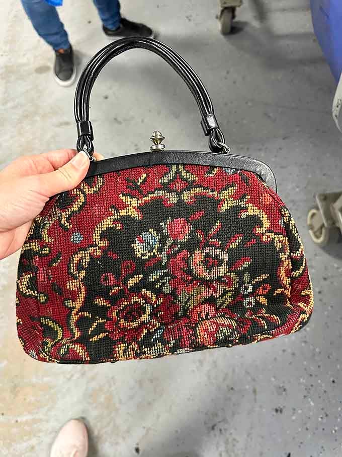 Goodwill Stuffed Fill An Entire Cart For $30 At This Pay-By-The-Pound Thrift Warehouse ...