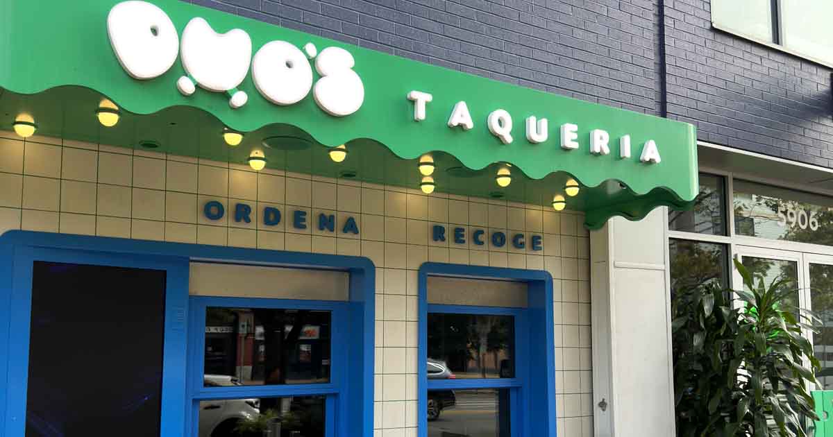 You Won't Believe What Happens At This Tiny Mexican Restaurant Tucked Away In Pennsylvania