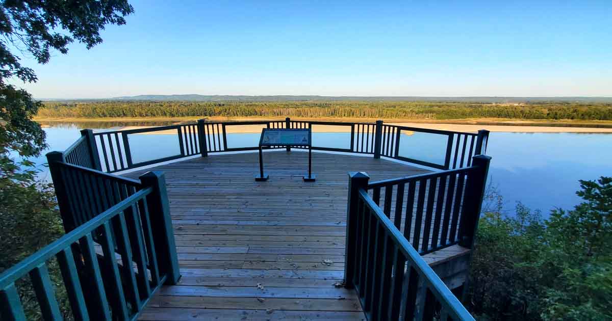 The Best-Kept Secret State Park In Missouri Will Give You Main Character Energy Without The Crowds