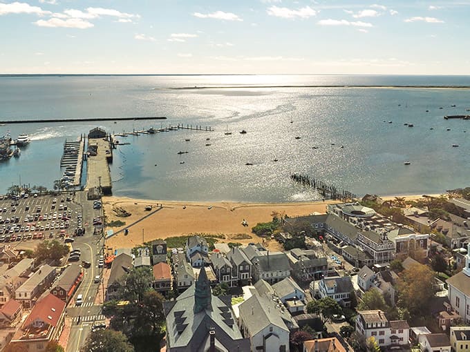This Under-The-Radar Massachusetts Small Town Deserves A Spot On Your ...