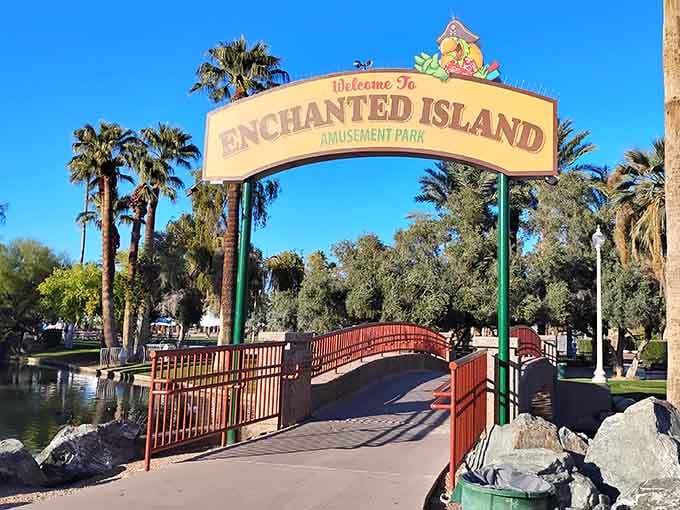 This Nostalgic Amusement Park In Arizona Proves You Are Never Too Old ...