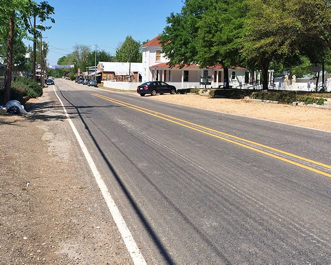 This Idyllic Texas Town Is Where You'll Want To Go When You Need To ...