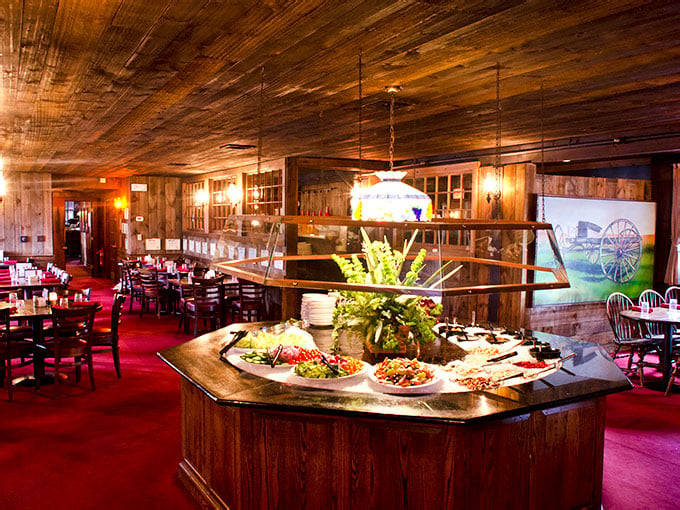 The Rural Connecticut Country Barn That's So Good, People Drive For ...